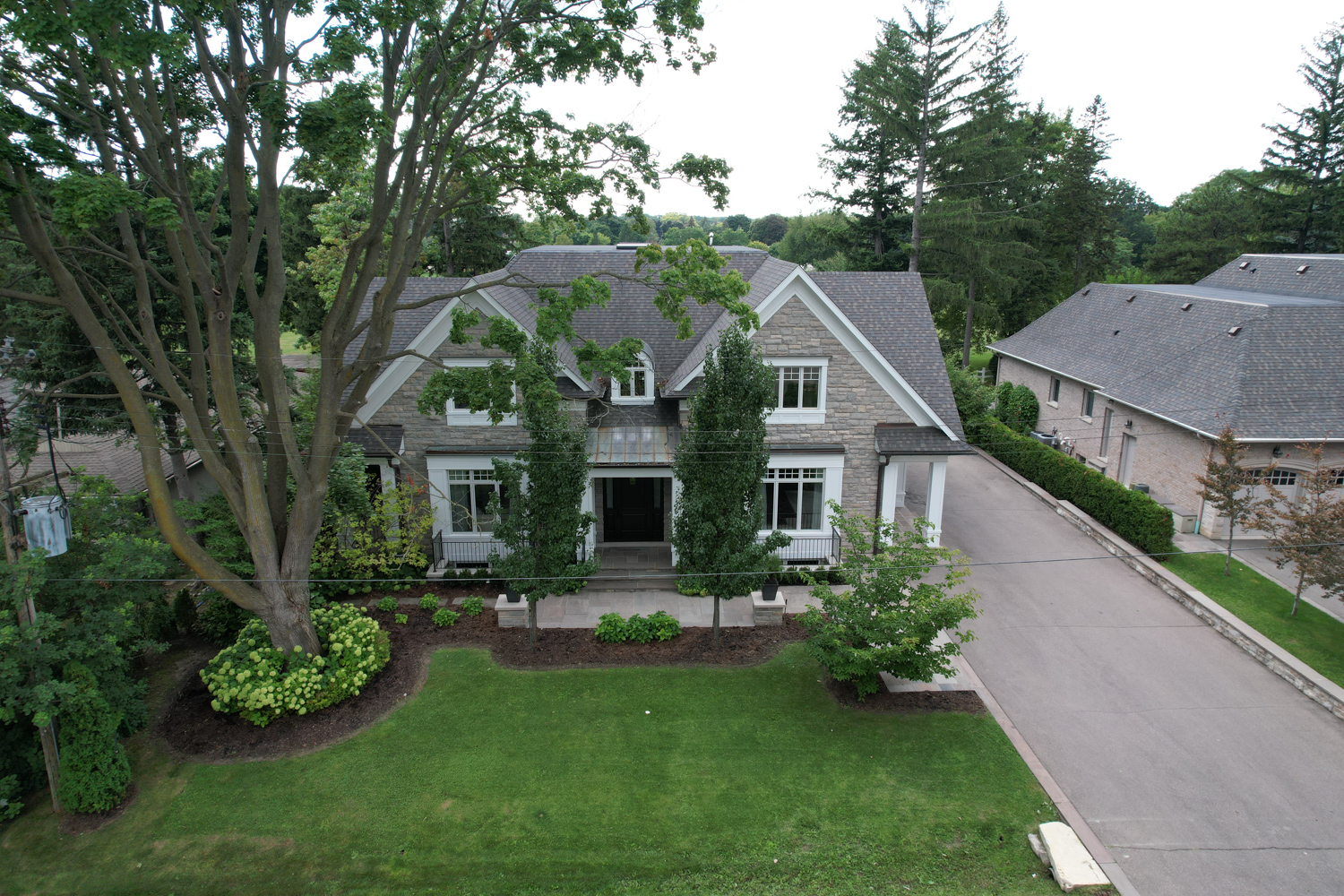 Slideshow :: PropertySpaces - 8 Palace Arch Drive, Etobicoke, ON, Canada