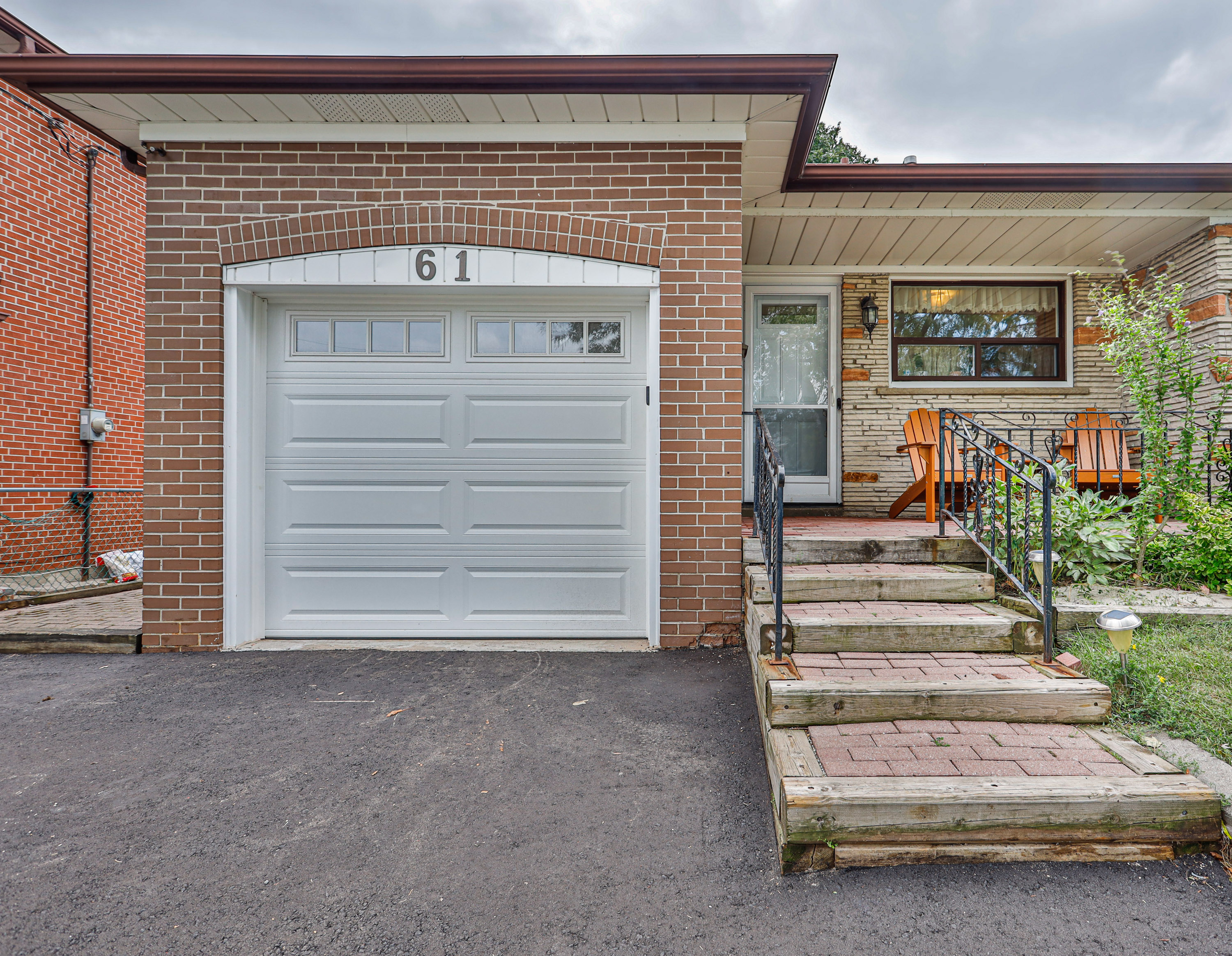 Slideshow :: PropertySpaces - 61 Tanjoe Crescent, North York, ON, Canada