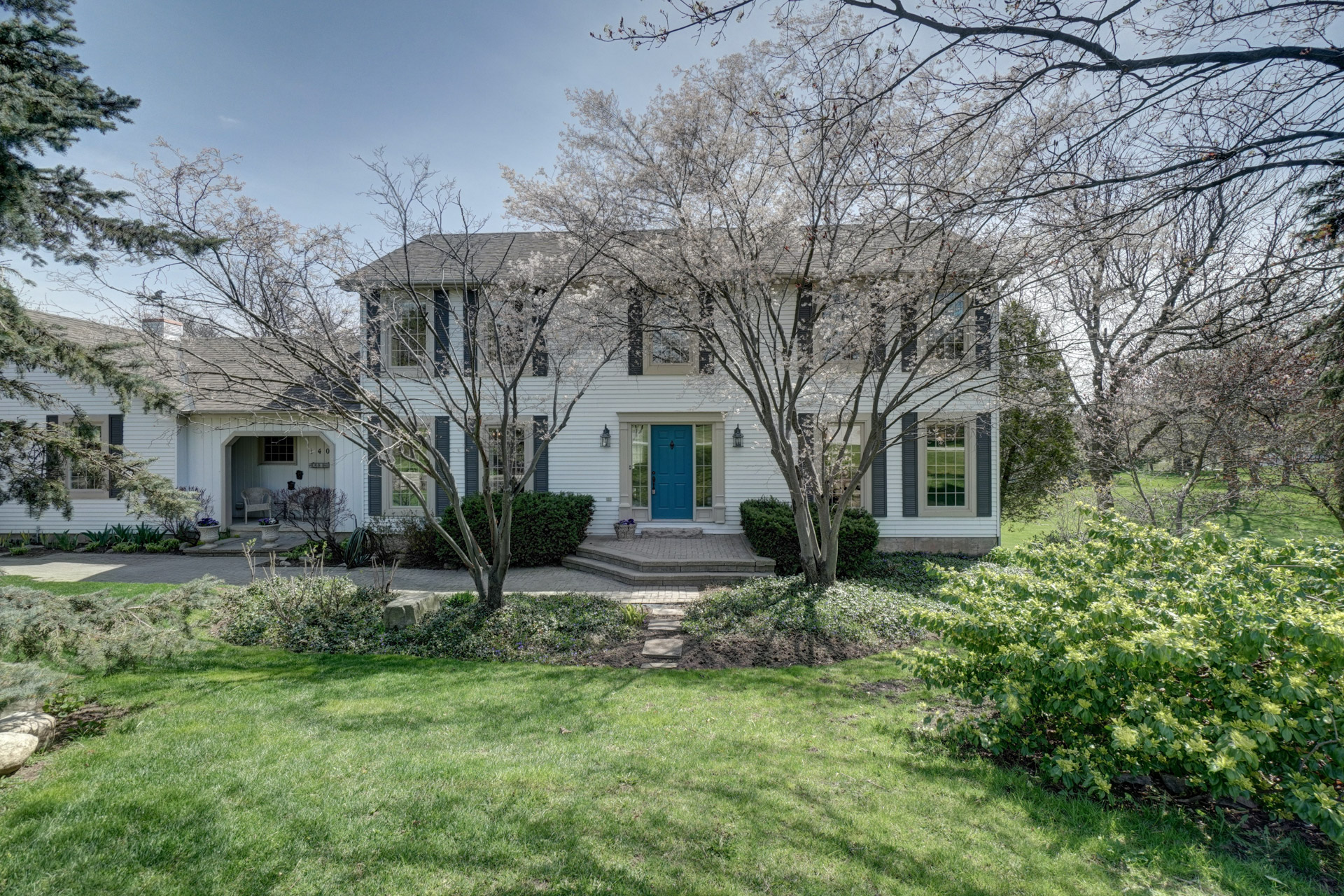 Slideshow :: PropertySpaces - 140 Wheelihan Way, Milton, ON, Canada