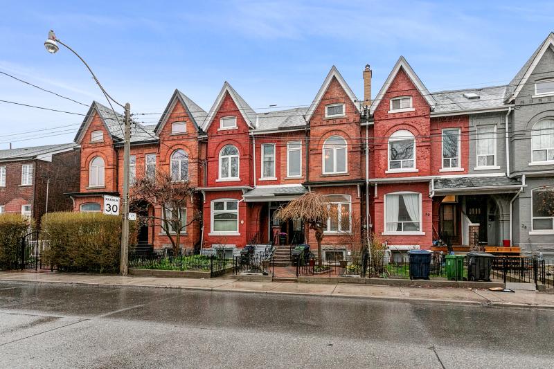 Slideshow :: PropertySpaces - 32 Robinson St Toronto, ON M6J 1L2