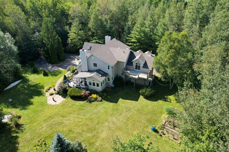 Slideshow :: PropertySpaces - 5823 Eighth Line, Hillsburgh, ON, N0B1Z0