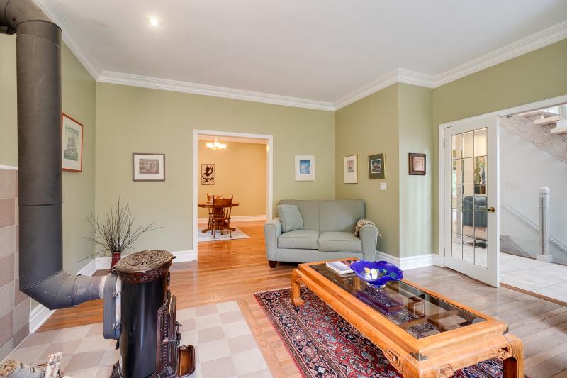 Slideshow :: PropertySpaces - 5823 Eighth Line, Hillsburgh, ON, N0B1Z0