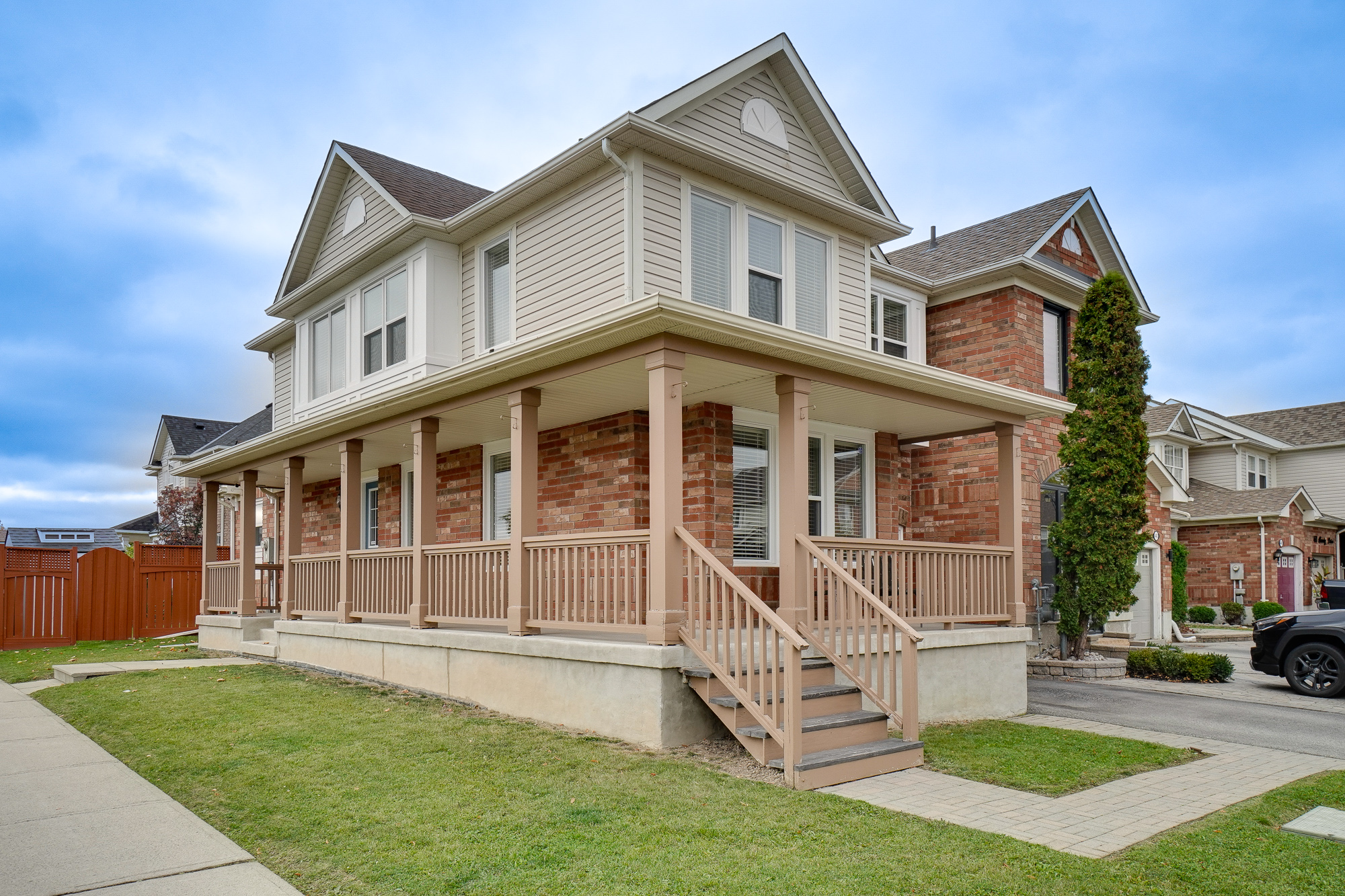 Slideshow :: PropertySpaces - 446 Bundy Drive, Milton, ON, Canada